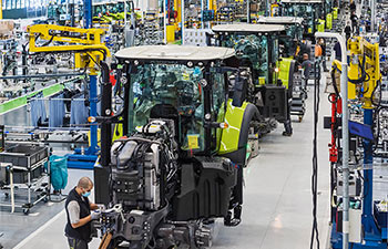 Traktorit ja puimurit | hankkija.fi